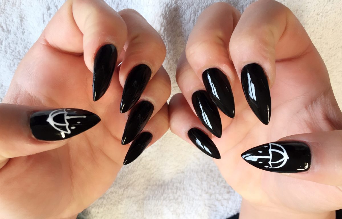 Shaping and Free-Hand Design | Chic Nails